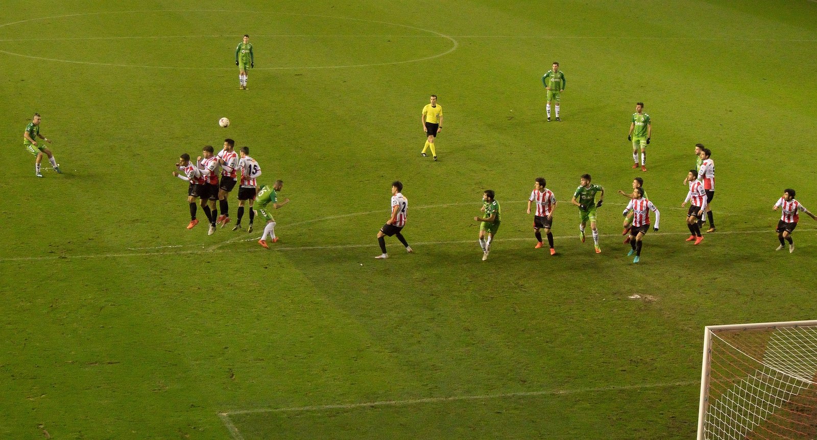 Plus de 1,5 but : signification et méthodes dans les paris sportifs